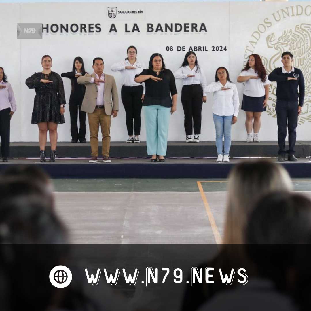 Honores a la Bandera en Escuela Normal Andrés Balvanera