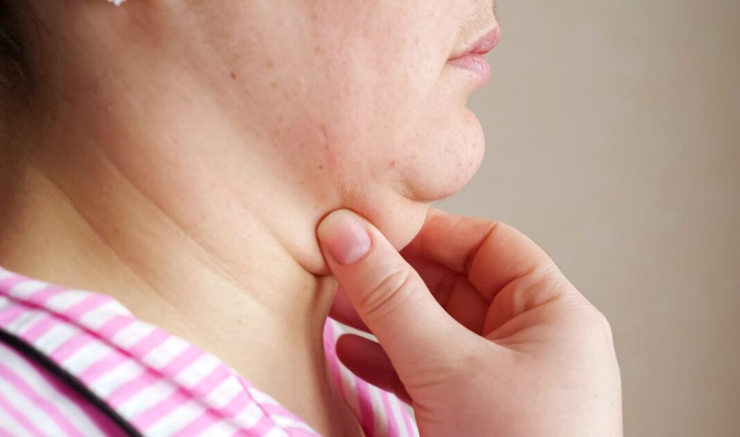 Trece consejos y ejercicios para una cara más delgada